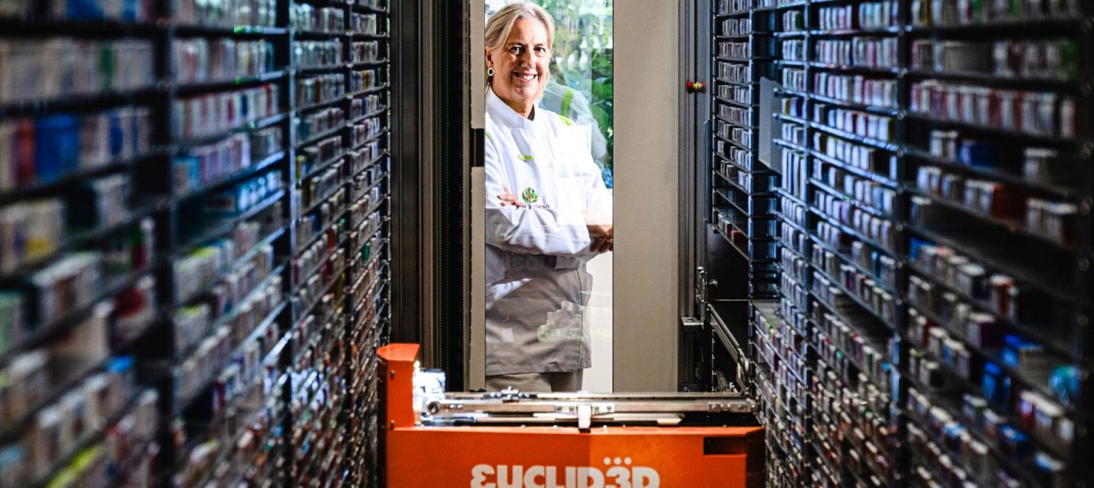 Farmacia Blanca Sobrino: eficiencia y precisión con el robot Sintesi